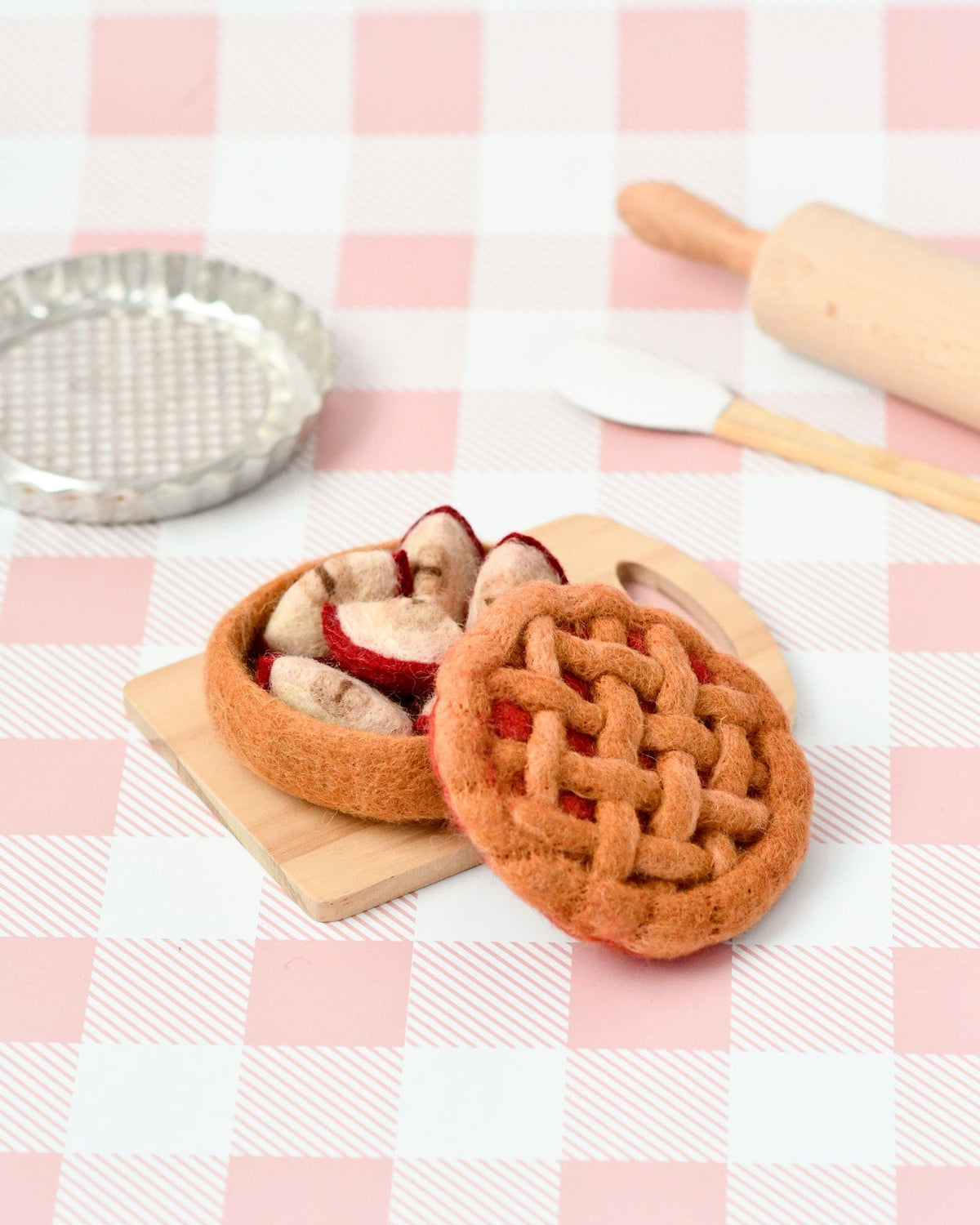 Felt Apple Pie Play Food Set – Tara Treasures