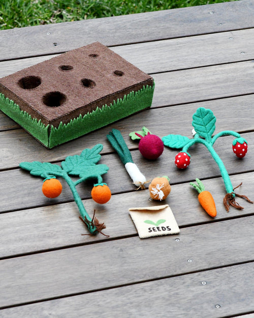 Grow Your Own Garden - Felt Planter Box with Sprouts and Vegetables ...