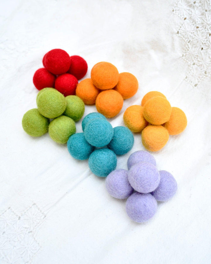 Wool Felt Balls in a Pouch - Colourful Set 3cm 30 balls | Tara ...