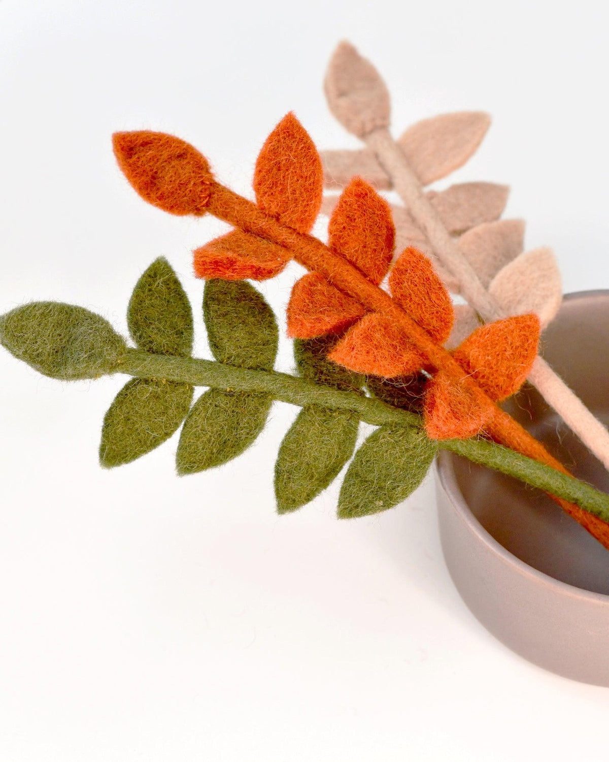 Felt Ash Leaves (Set of 3 Leaf Colours) – Tara Treasures