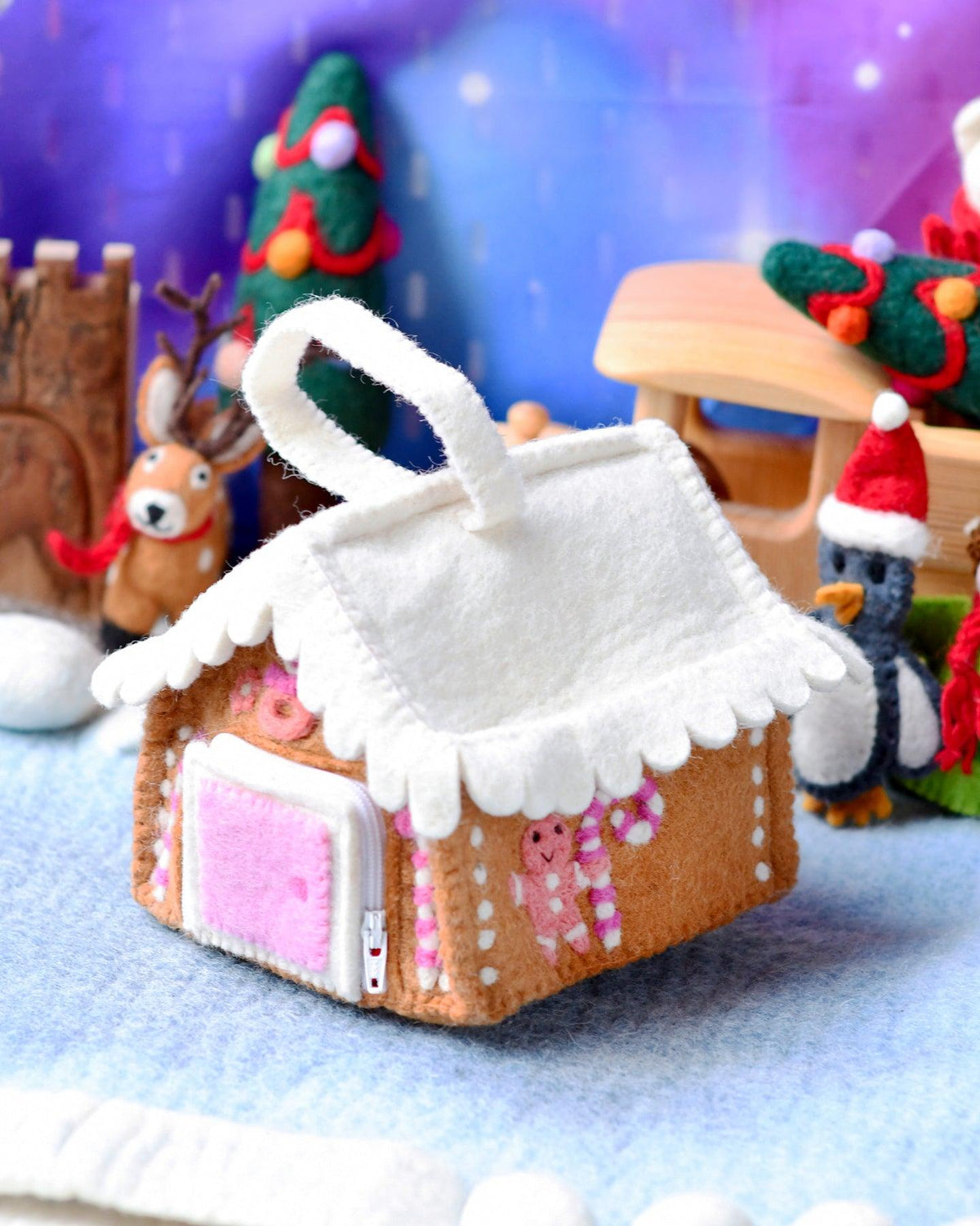 Felt Pink Gingerbread House Bag – Tara Treasures