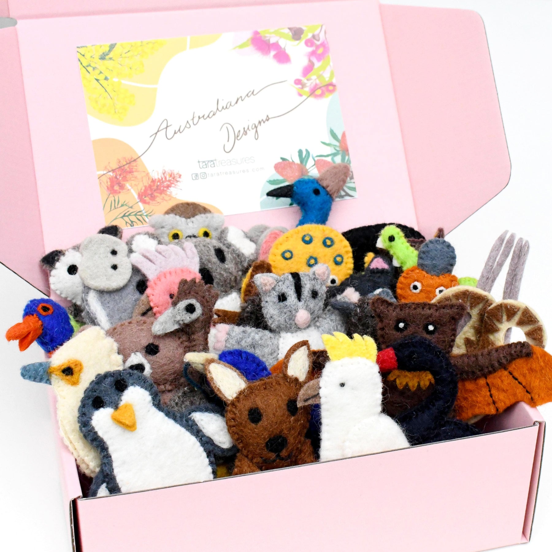 Australiana Set of 25 Finger Puppets | Tara Treasures