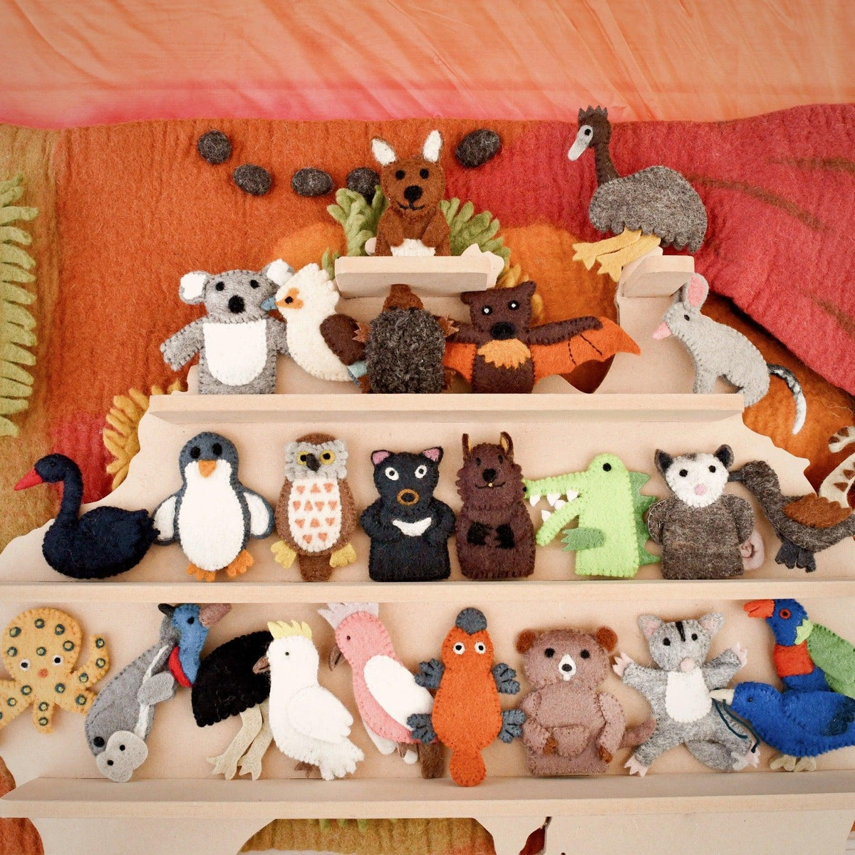 Australiana Set of 25 Finger Puppets | Tara Treasures
