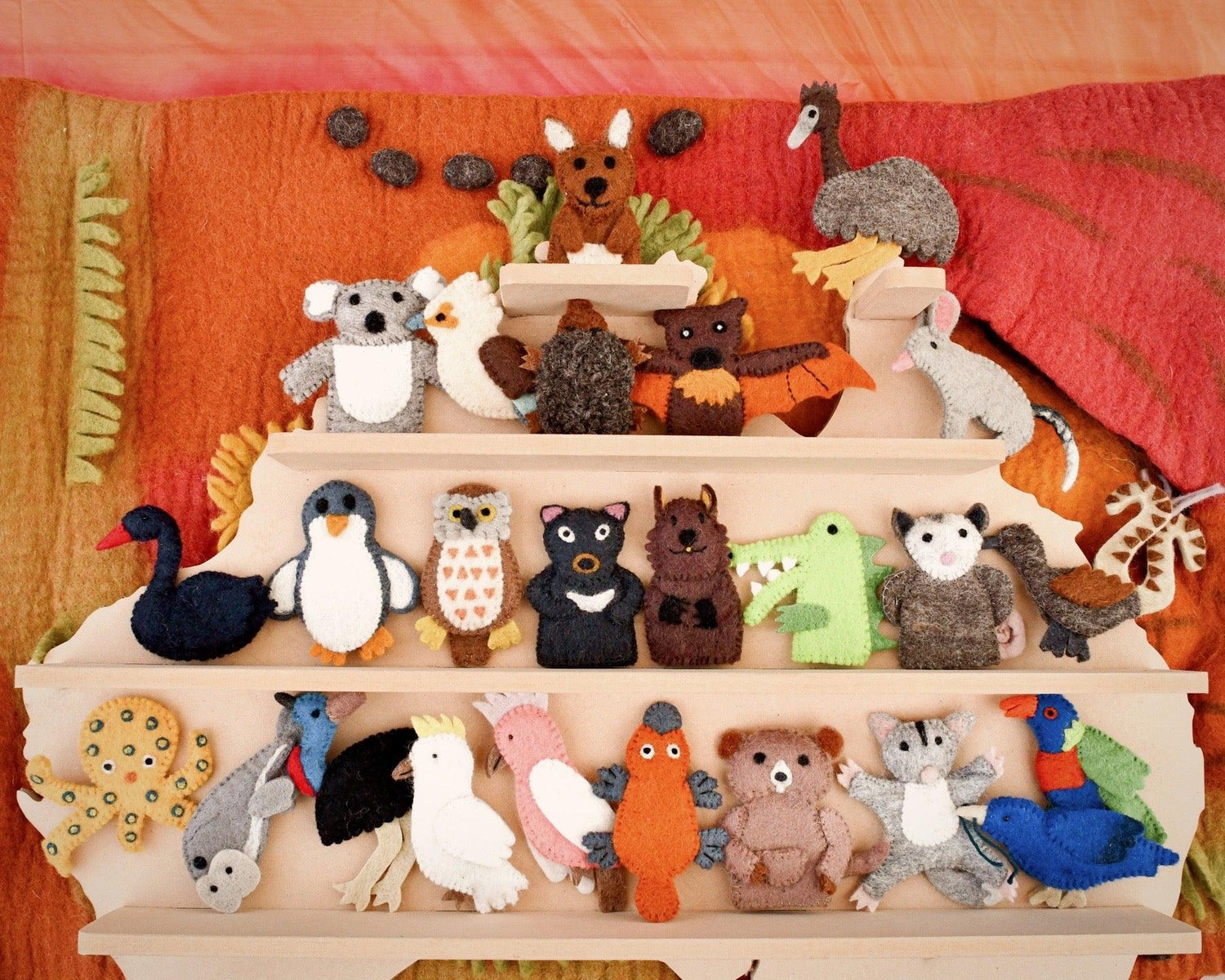 Australiana Set of 25 Finger Puppets | Tara Treasures