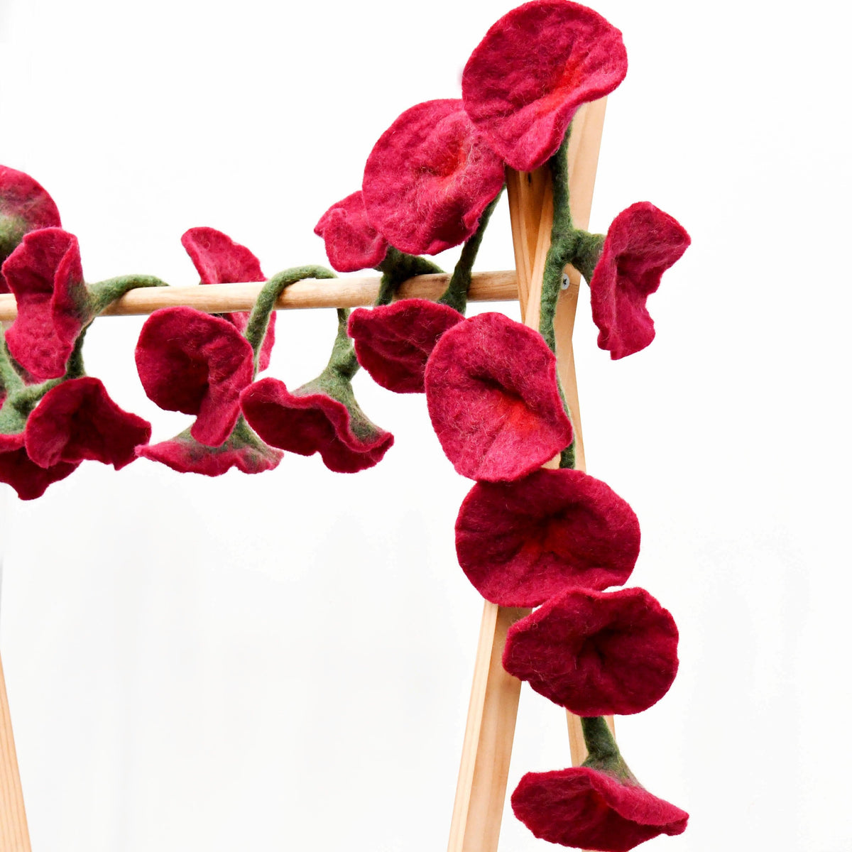 Maroon Felt Flower Garland – Tara Treasures